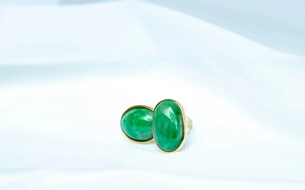 Smaragd: Farbton, Verwendung & Wirkung | Juweloro
